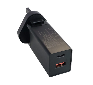 UK Plug with USB-C & A ports - OM5